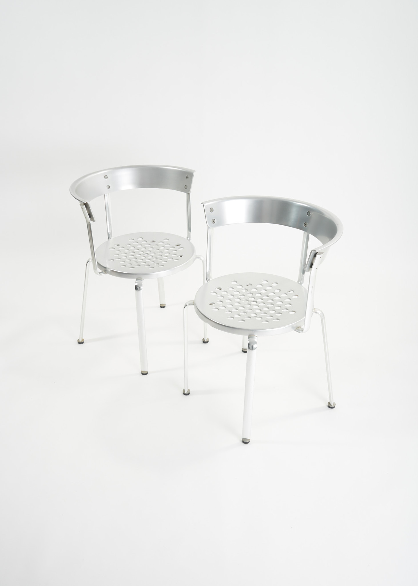 ALU 4 chair by Kurt Thut for Seledue - Full Room